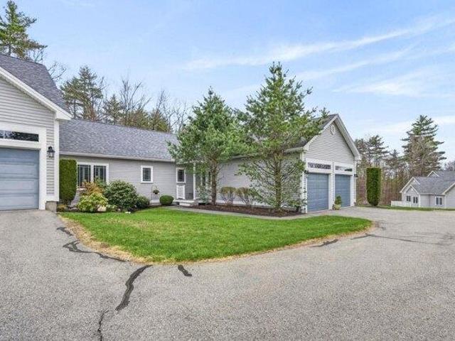 condo with 2 bedroom, Windham NH DS103440959