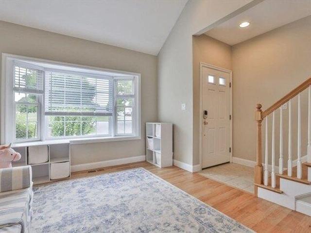 condo with 2 bedroom, Windham NH ES103433142