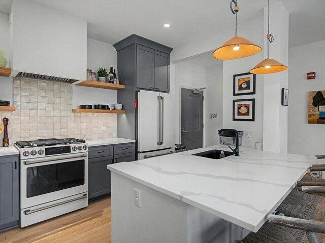 condo with 2 bedroom, Winooski VT ES103970086