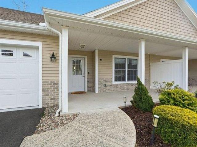 condo with 2 bedroom, Wilbraham MA DLS102593729