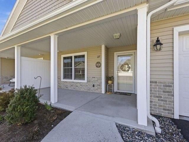 condo with 2 bedroom, Wilbraham MA ES103222090