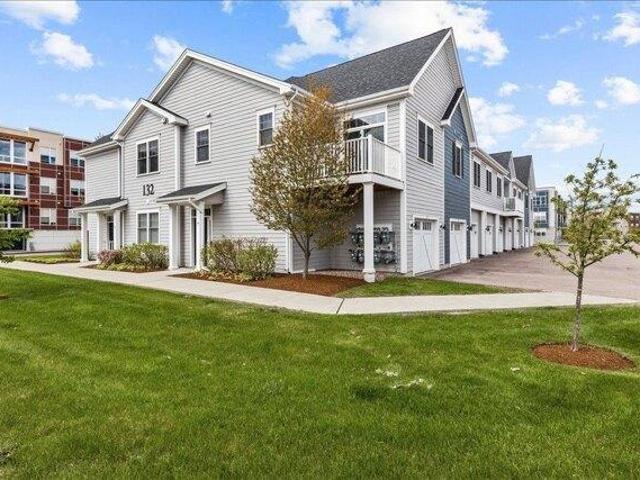 condo with 2 bedroom, Williston VT DS102343585