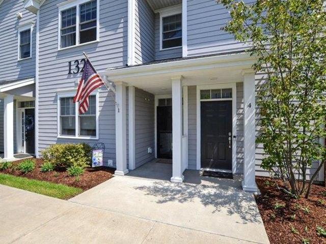 condo with 2 bedroom, Williston VT ES104790353