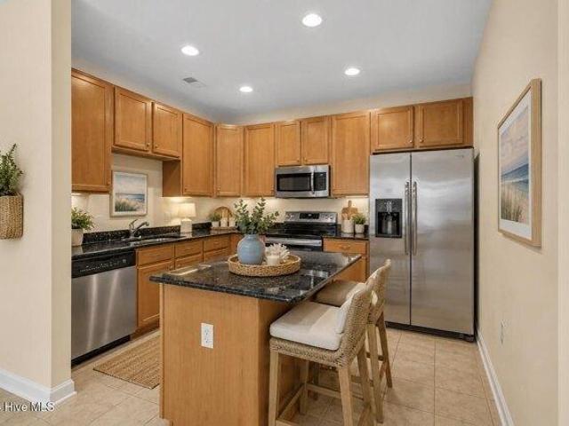 condo with 2 bedroom, Wilmington NC ES104903080