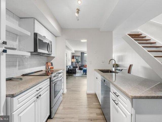 condo with 2 bedroom, Wilmington DE DLS88712389
