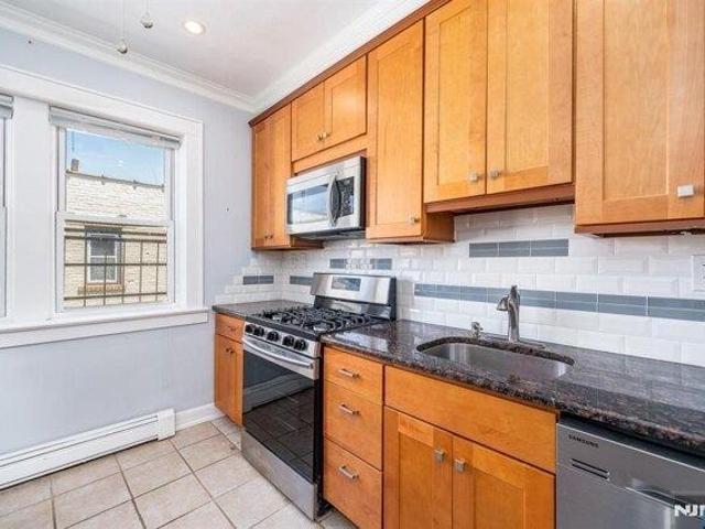 condo with 2 bedroom, Wood Ridge NJ DS104151325