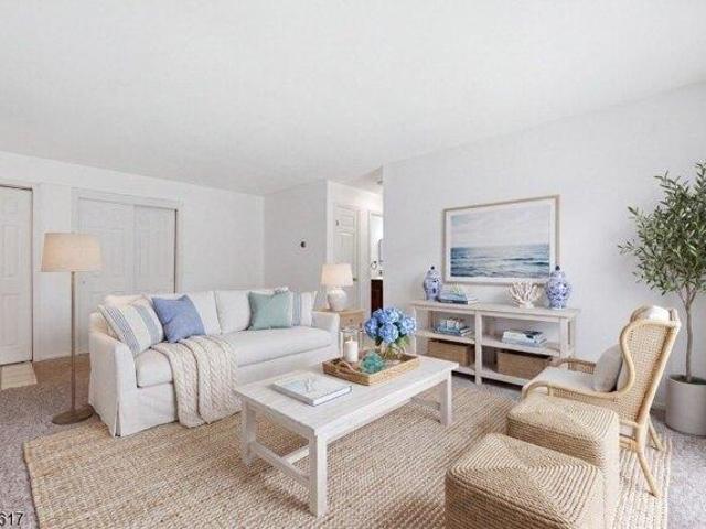 condo with 2 bedroom, Woodbridge NJ ES105125124