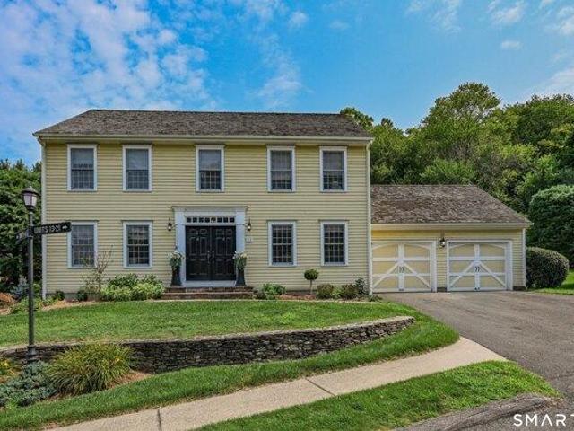 condo with 2 bedroom, Woodbury CT ES105140702