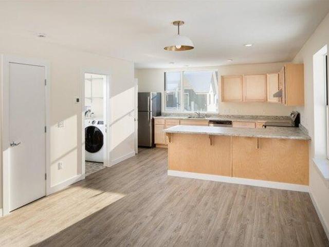 condo with 2 bedroom, Woodstock VT ES103221370