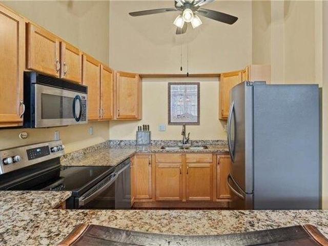 condo with 2 bedroom, Woonsocket RI ES104409732