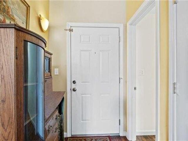 condo with 2 bedroom, Woonsocket RI ES103037293