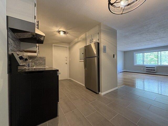 condo with 2 bedroom, Woburn MA DS103499014