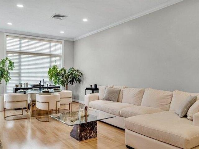 condo with 2 bedroom, Woburn MA DS104111869