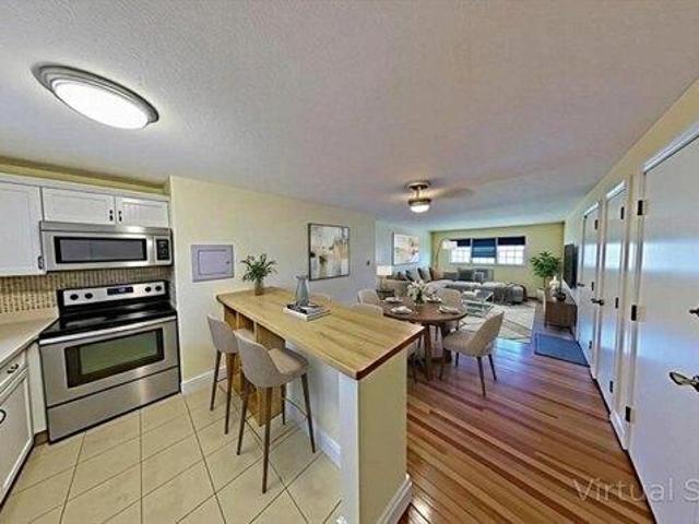 condo with 2 bedroom, Woburn MA ES102822674