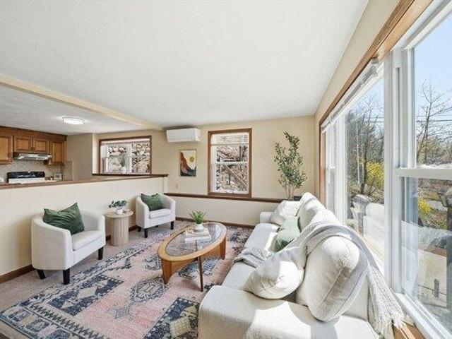condo with 2 bedroom, Woburn MA ES102859500
