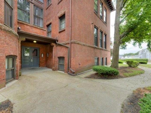 condo with 2 bedroom, Worcester MA DS104442227