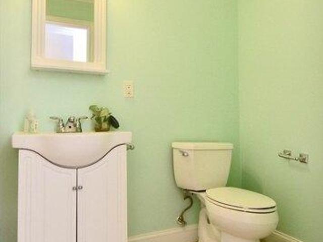 condo with 2 bedroom, Worcester MA ES104442014