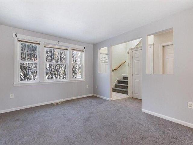 condo with 2 bedroom, Worcester MA ES104540548