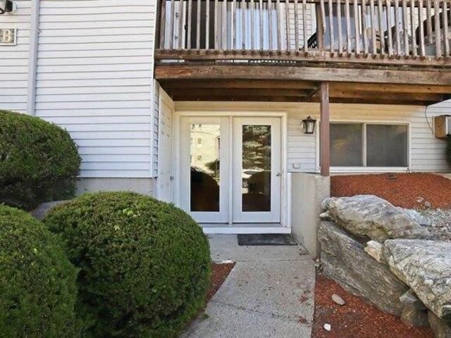 condo with 2 bedroom, Worcester MA ES104906633