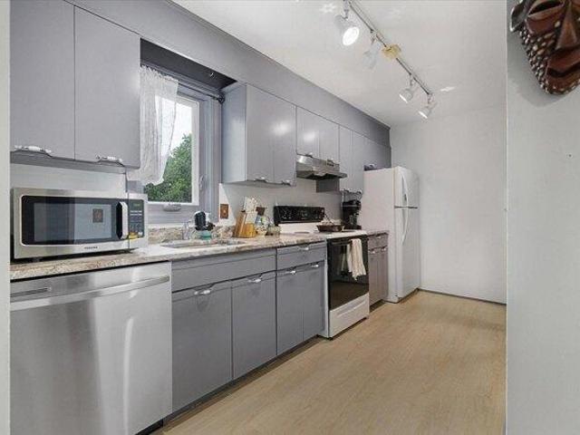 condo with 2 bedroom, Worcester MA ES105041385
