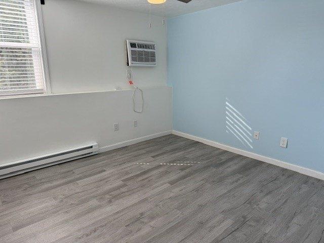 condo with 2 bedroom, Worcester MA ES105094357