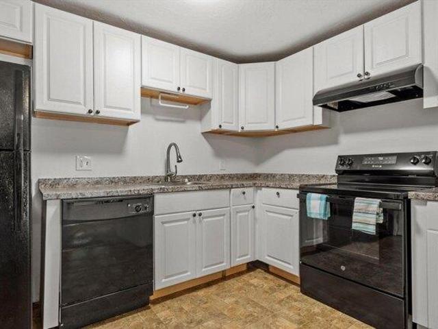 condo with 2 bedroom, Worcester MA ES105105695