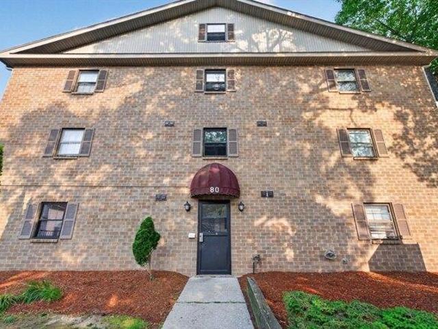 condo with 2 bedroom, Worcester MA ES105116872