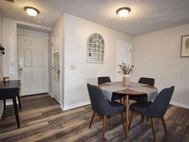 condo with 2 bedroom, Worcester MA ES105140527