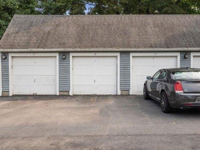condo with 2 bedroom, Worcester MA ES105142790
