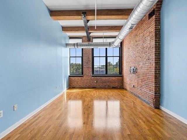 condo with 2 bedroom, Worcester MA ES105192985