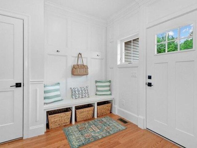 condo with 2 bedroom, Wrentham MA ES103186797