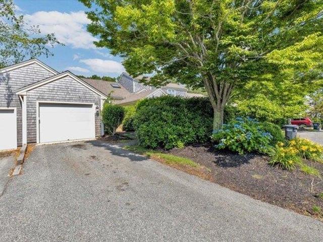 condo with 2 bedroom, Yarmouth Port MA ES105112911