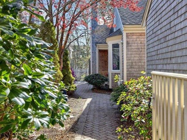 condo with 2 bedroom, Yarmouth Port MA ES103434338