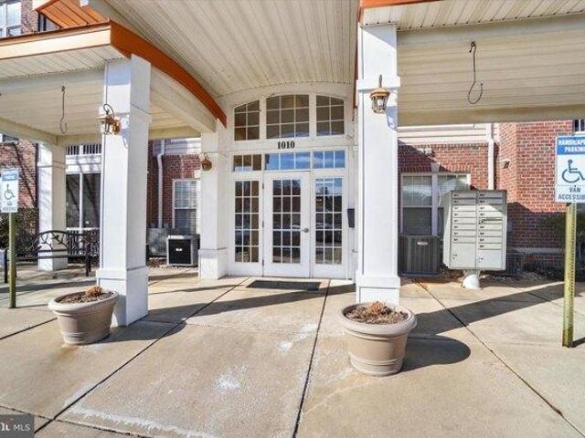condo with 2 bedroom, York PA DS103625744