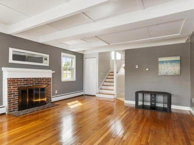 condo with 2 bedroom, Acton MA ES104812062