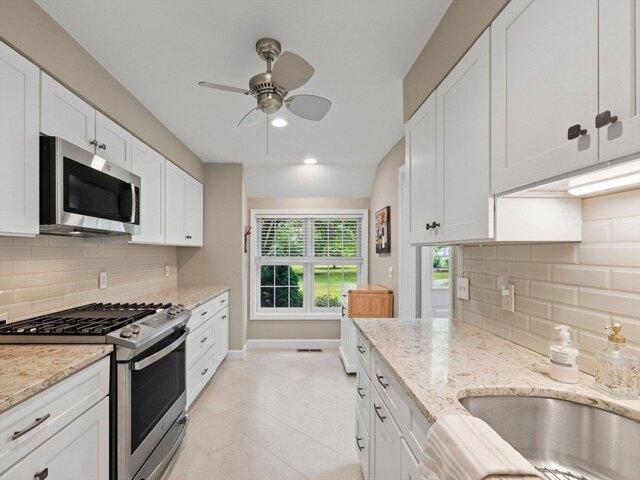 condo with 2 bedroom, Acton MA ES104831282