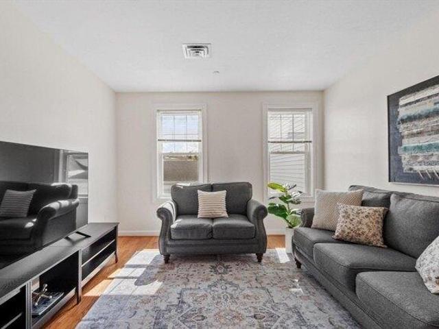 condo with 2 bedroom, Acton MA ES105079961
