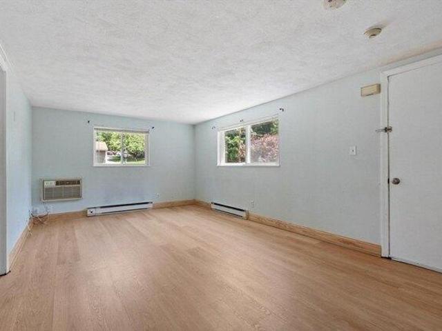 condo with 2 bedroom, Acton MA ES105105003