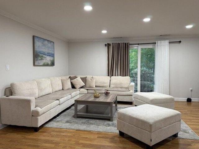 condo with 2 bedroom, Abington MA DS103548517