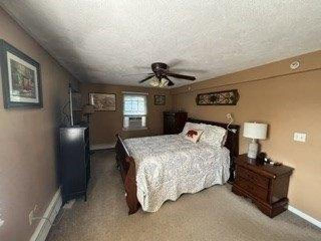 condo with 2 bedroom, Abington MA ES104188283