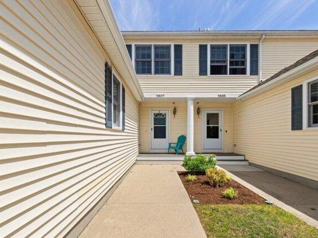 condo with 2 bedroom, Abington MA ES104759183