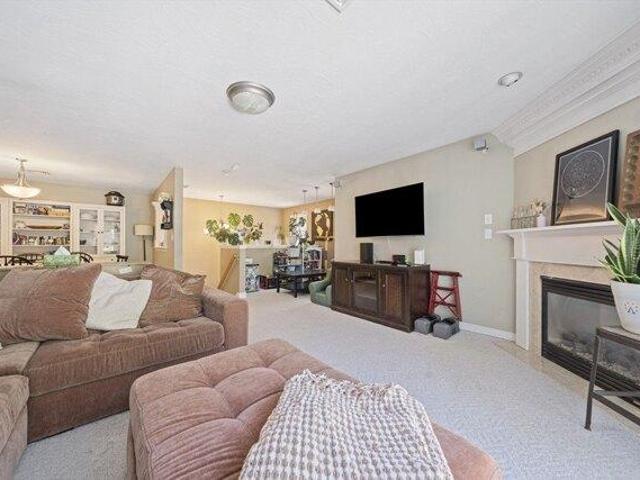 condo with 2 bedroom, Abington MA ES105080730
