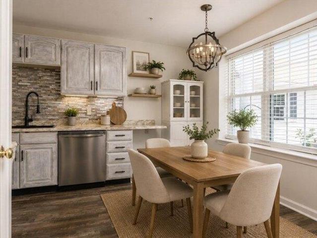 condo with 2 bedroom, Abington MA ES105082654