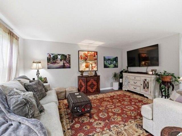 condo with 2 bedroom, Agawam MA DLS102923071