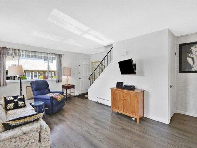 condo with 2 bedroom, Agawam MA DS104116345