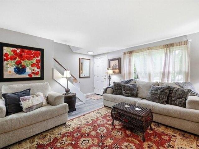 condo with 2 bedroom, Agawam MA ES103709793