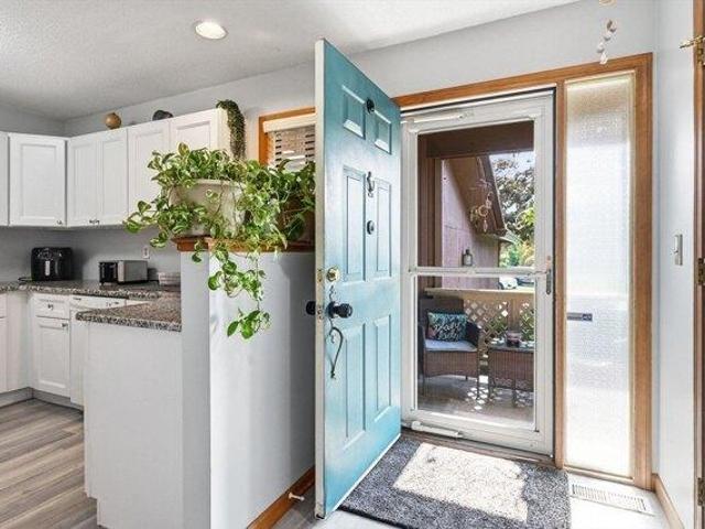 condo with 2 bedroom, Agawam MA ES105115457
