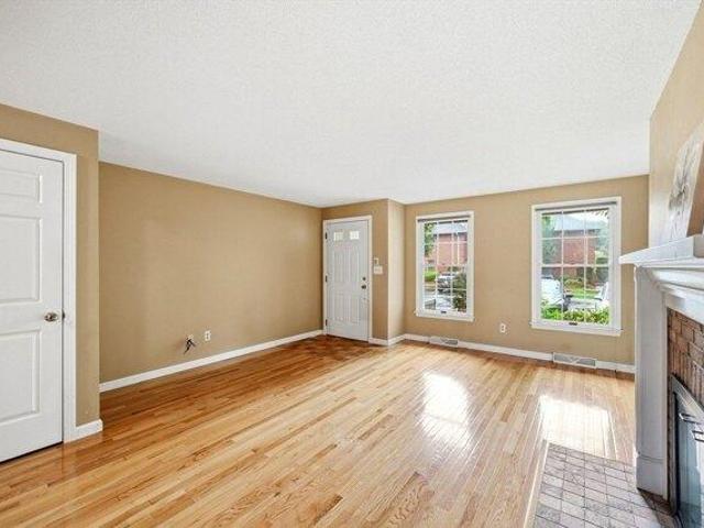 condo with 2 bedroom, Agawam MA ES105291808