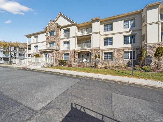 condo with 2 bedroom, Airmont NY DS103619991