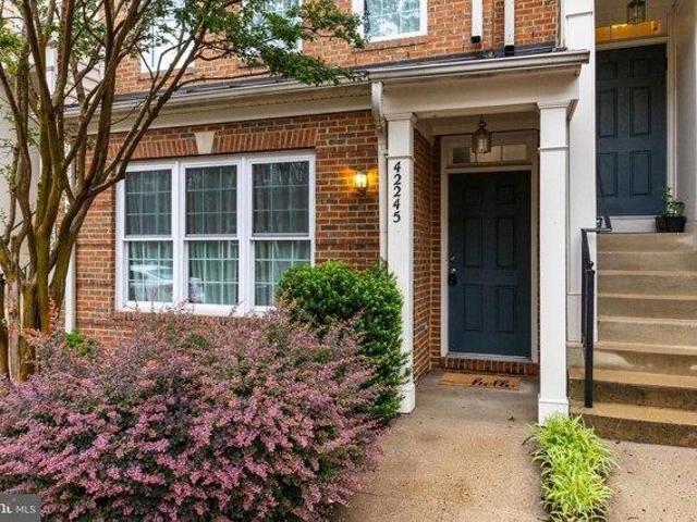 condo with 2 bedroom, Aldie VA ES104899074